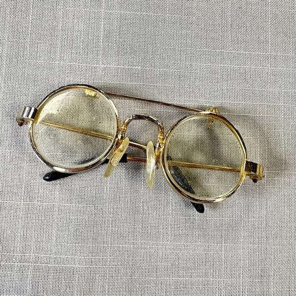 Jewelry | Vintage Pair Of Glasses Pin | Poshmark